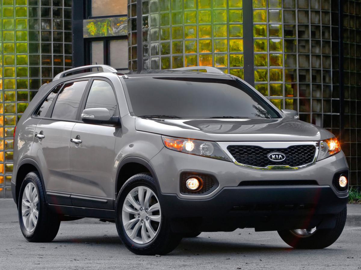 Kia Sorento II 2.4 16V MPI (174 Hp) 4WD MT